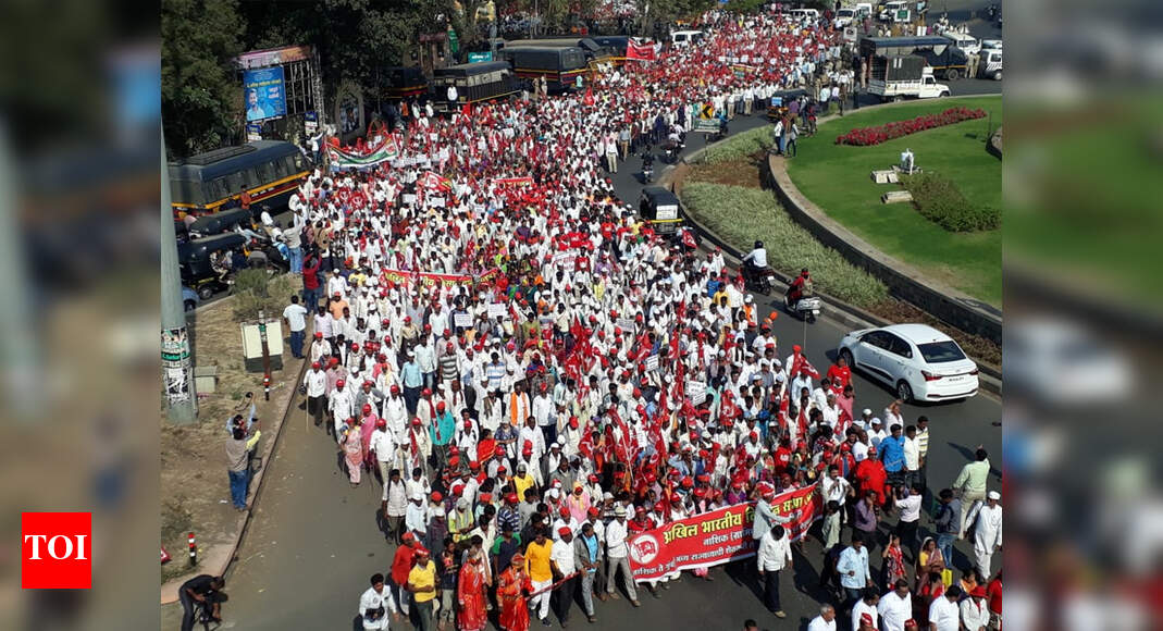 Farmers march in Mumbai: Nashik farmers continue march toward Mumbai as ...
