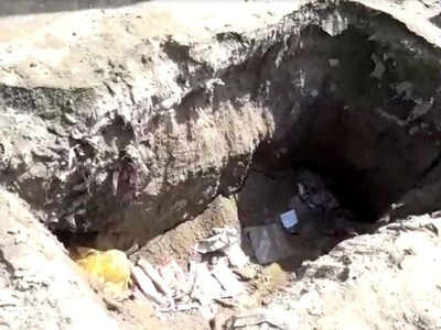 UP: 7-year-old dies after falling into uncovered pit in exhibition ...