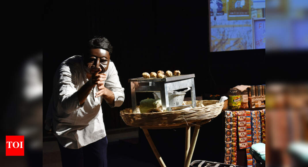 Audience experience life on the street through a play at Navras 2019 ...