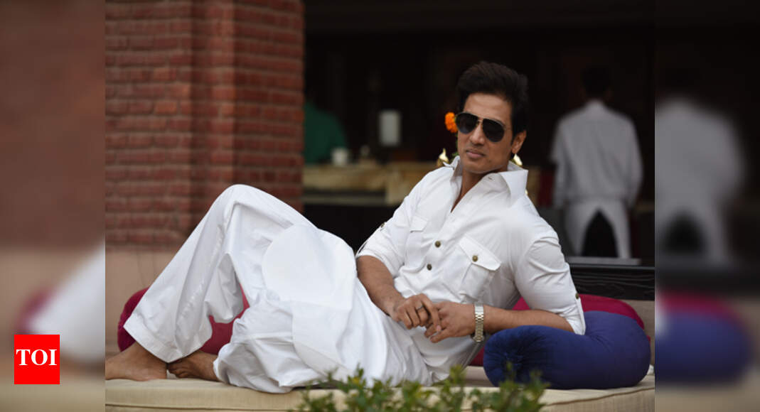 Actor Shiv Pandit: I like the way people in Jaipur behave with each ...