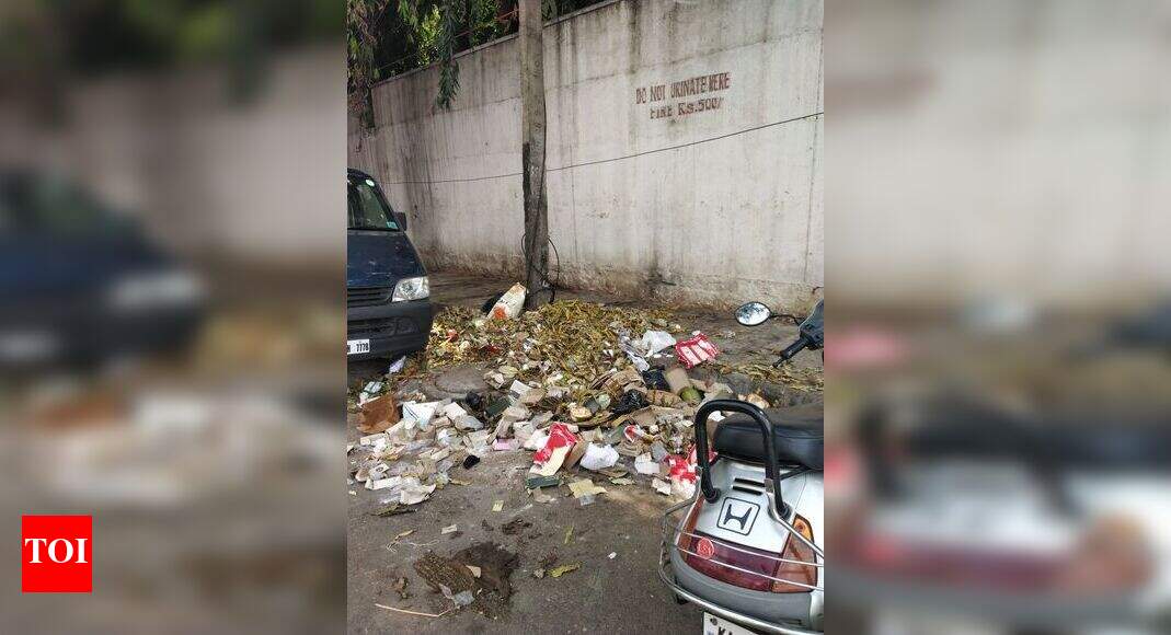Garbage strew opposite Bowring Hospital - Times of India