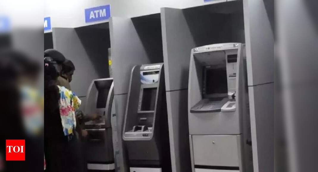 Mastermind of ATM heists in police net, three on run | Delhi News ...