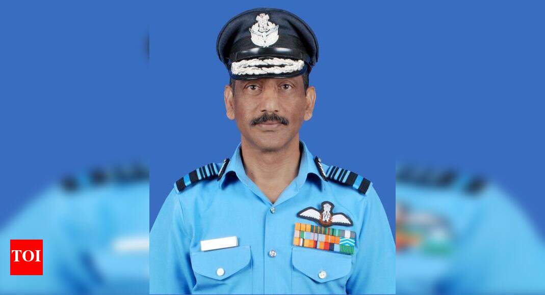 Air Marshal B R Krishna takes charge at SWAC | Ahmedabad News - Times ...