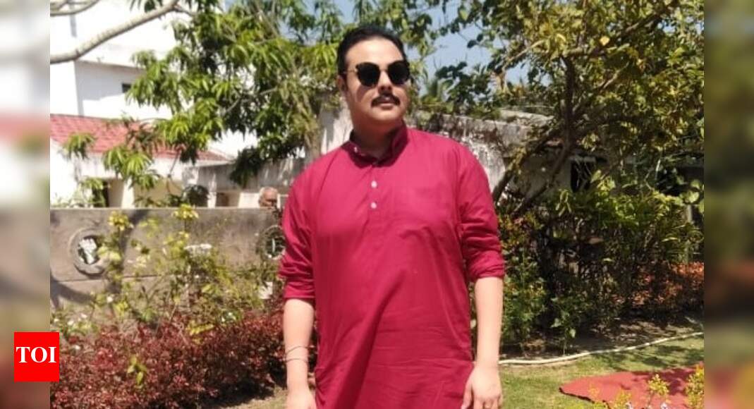 Sujoy is back on the small screen - Times of India