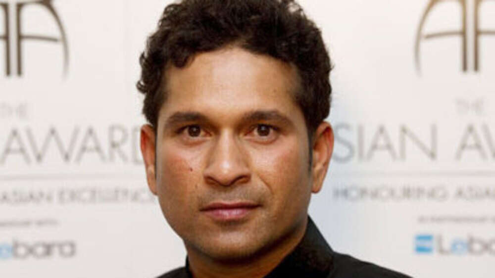 Tendulkar shines at the Asian Awards | The Times of India