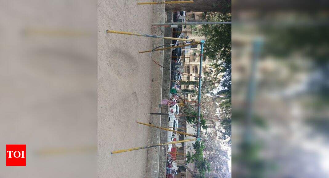 Almeida Park in ruins - Times of India