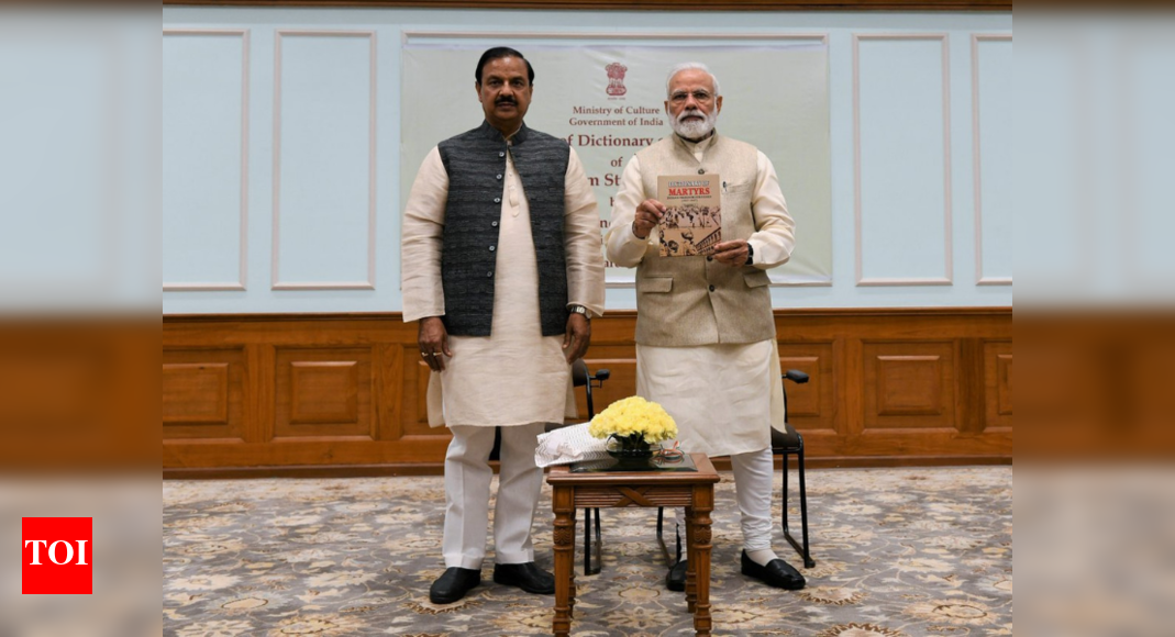 Those who fail to create history try to distort it: PM Modi | India ...