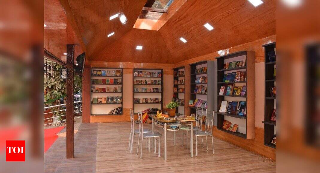 Heritage library in Kerala launches women-only reading group - Times of ...