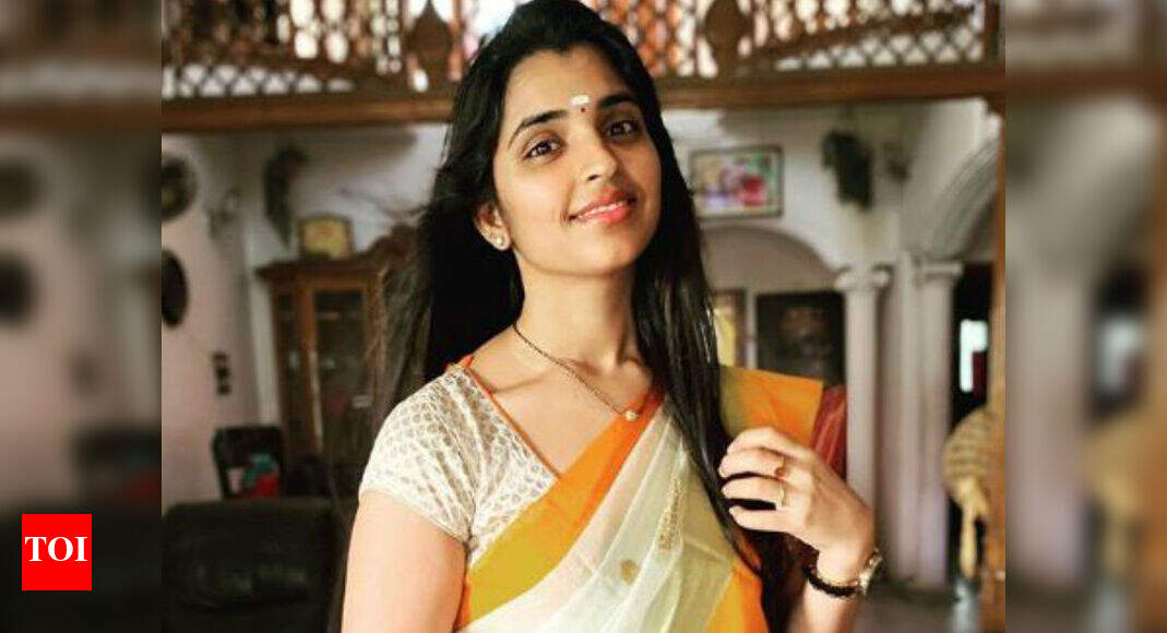 Every member in the family behind a working woman deserves credit and ...