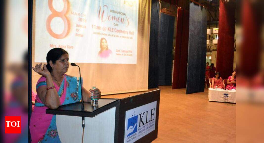 Women empowered when they know their rights, says Gulabi Gang founder ...