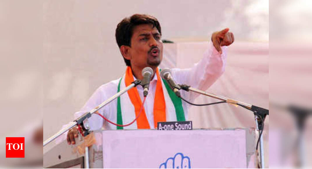 Alpesh drives hard bargain with BJP, Congress | Ahmedabad News - Times ...