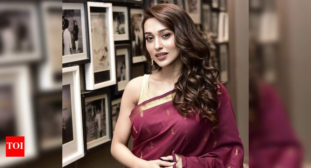 I’m shivering with excitement: Mimi on contesting Lok Sabha elections ...