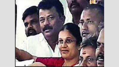 Convicted minister Reddy’s wife seeks AIADMK ticket | Chennai News ...
