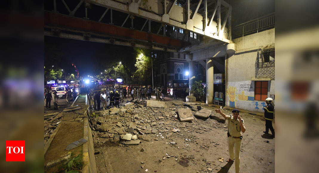 Cst Bridge Collapse: Mumbai bridge collapse: All 5 vendors who sat on ...