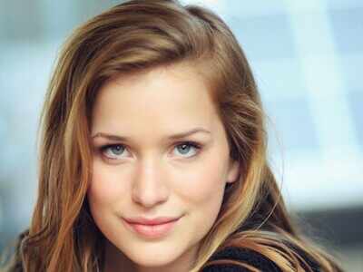 Elizabeth Lail to star in horror film 'Countdown' | English Movie News ...