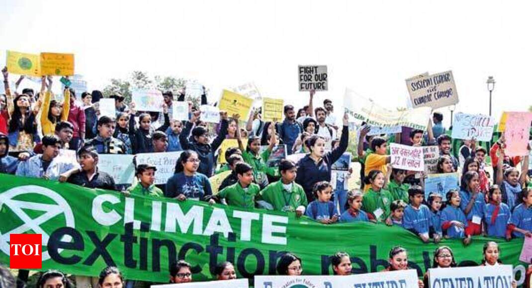 Delhi, Gurgaon students join global protest against climate change ...