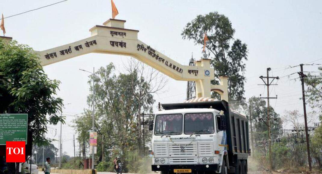 Pachgaon sees the light of devpt in 4 years, craves for more | Nagpur ...