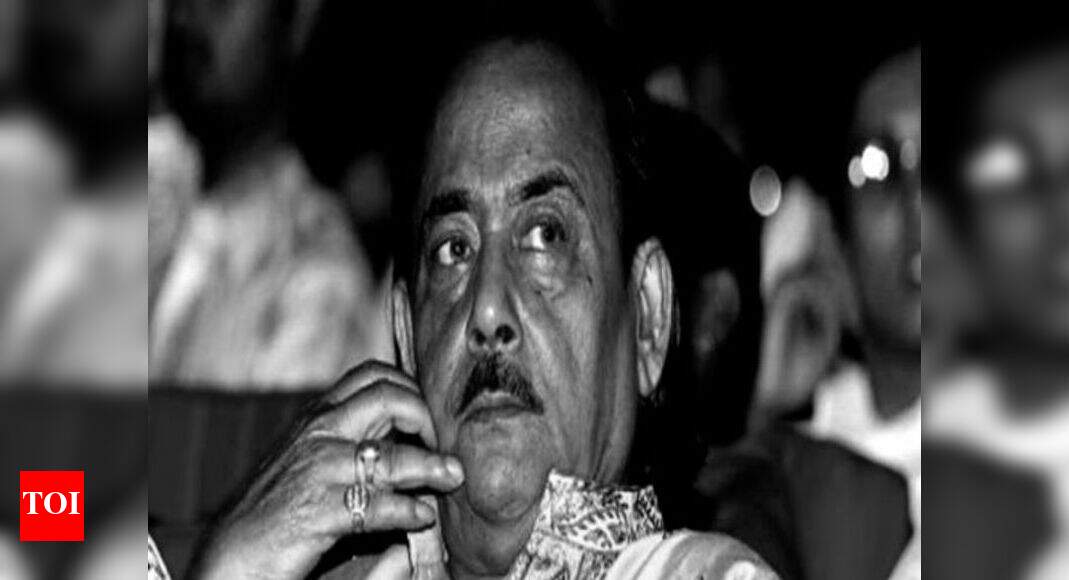 Chinmoy Roy directed a Tenida film in 2011 | Bengali Movie News - Times ...