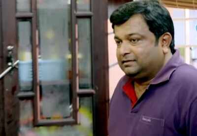Uppum Mulakum: Balu lands in trouble again - Times of India