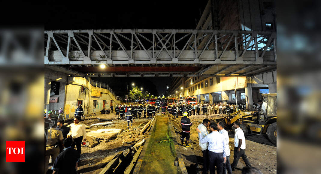 Mumbai bridge collapse: Fingers point at 'welding failure' | Mumbai ...