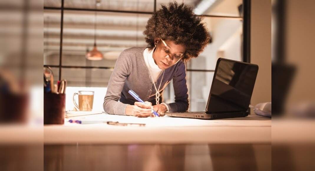 Here's why it is important to both attach and detach from work ...