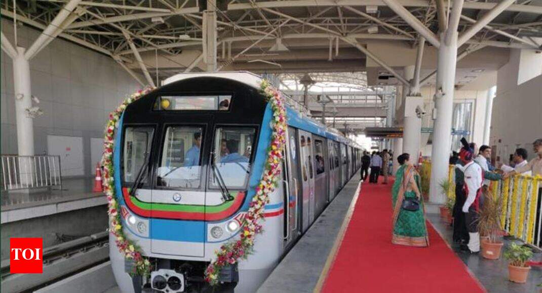 Hi Tech City Metro: Hyderabad: Governor flags off Ameerpet to Hi-Tec ...