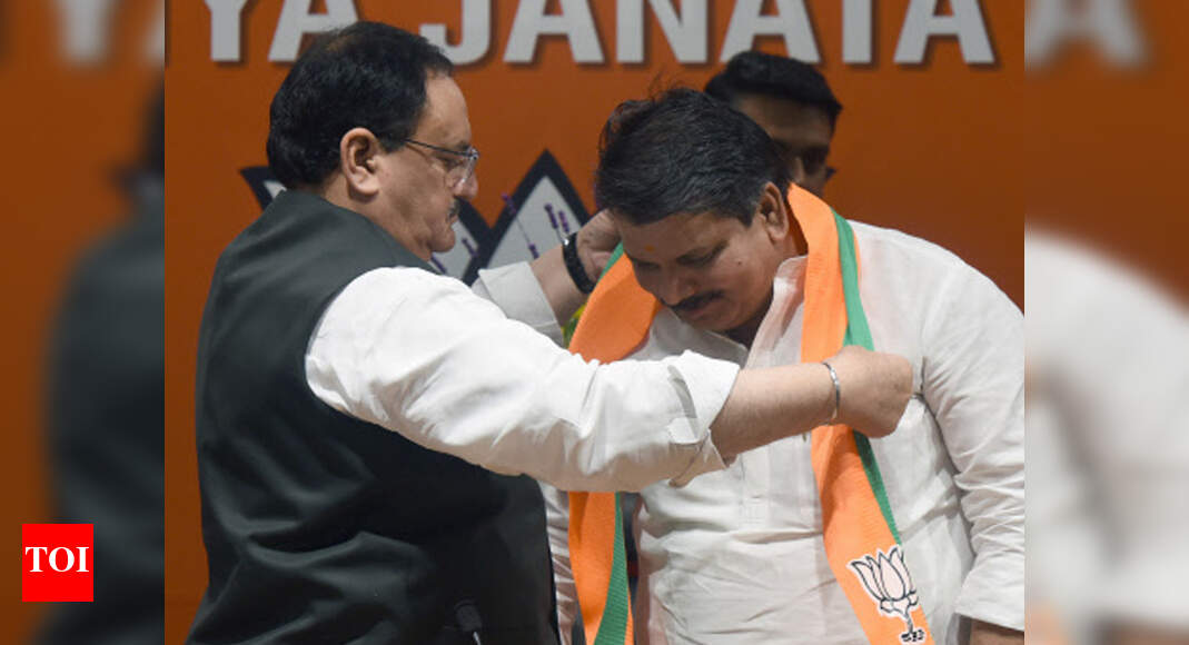 BSP leader from Amethi Chandra Prakash Mishra joins BJP | Lucknow News ... BSP leader from Amethi Chandra Prakash Mishra joins BJP | Lucknow News ...