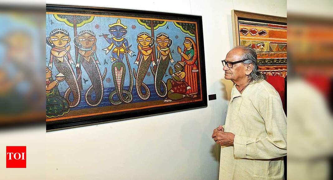 Renowned sculptor Ram V Sutar was the star attraction at this art event ...