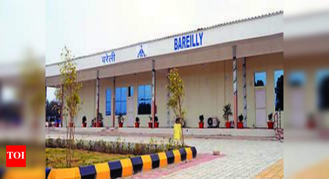 IAF objects to smaller gate leading to taxiway | Bareilly News - Times ...