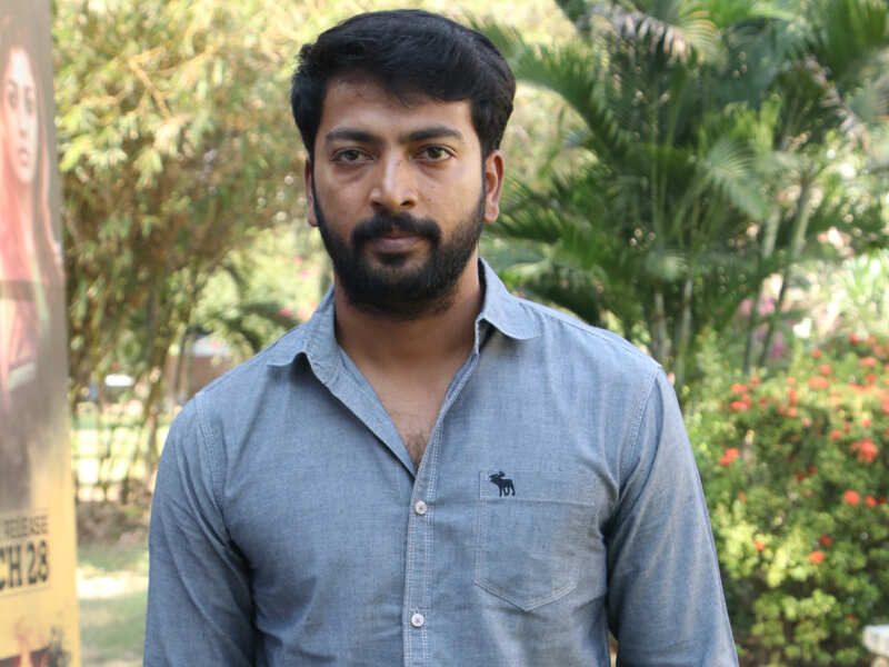 I was supposed to work with Sarjun in Echcharikkai: Kalaiarasan | Tamil ...