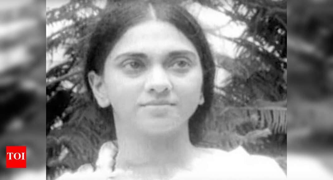 Veteran actor LV Sharada loses battle to cancer | Bengaluru News ...