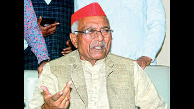 Surendra Kumar Munni out, Suresh Bansal is SP-BSP candidate from ...