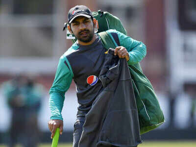 No need to panic: Sarfaraz Ahmed after Pakistan's consecutive defeats ...