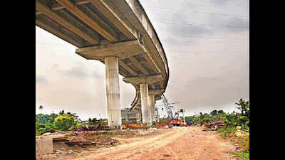 Bund across river blocks water flow | Kochi News - Times of India