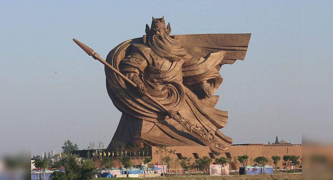 Guan Yu Statue China | TimesTravel