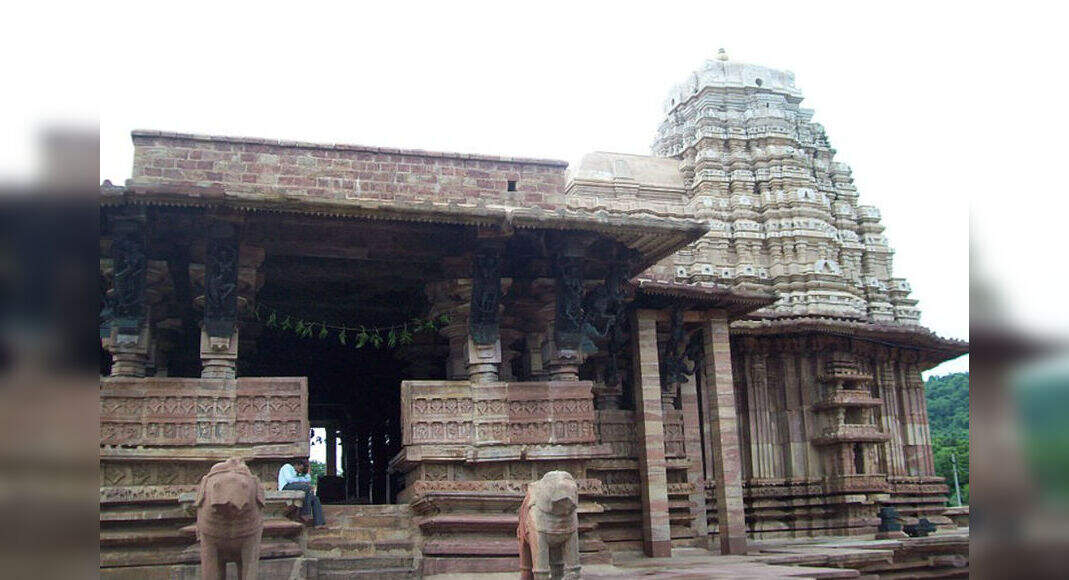 Bricks that float! That’s the stuff this 13th century Shiva temple is ...