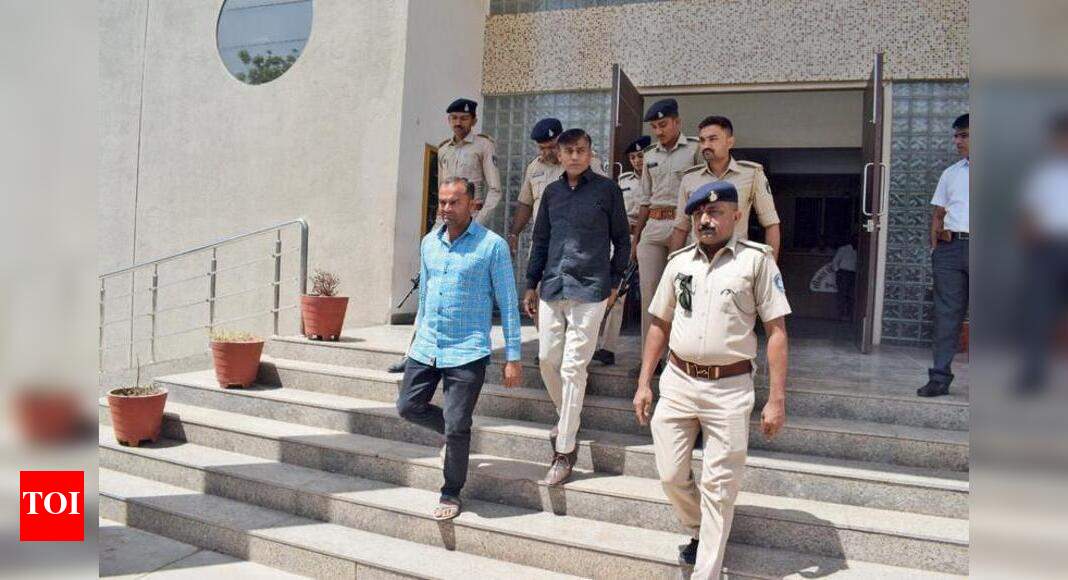 Two get life imprisonment, 11 acquitted in 2003 murder case | Rajkot ...