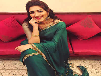 Sreenanda Shankar recalls the memories of ‘Basu Poribar’ shooting days ...