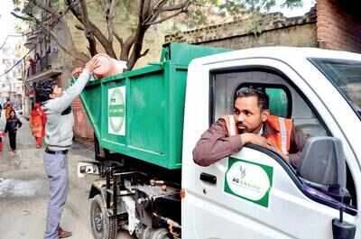 Waste collection: Private firm yet to cover most sectors | Noida News ...