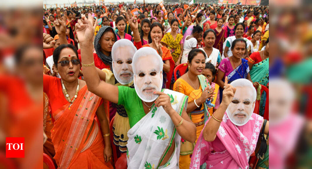 ‘Chowkidar’ Narendra Modi turns ‘chaiwala’ in Assam’s tea belt - Times ...