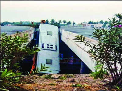 19 injured as Kerala government bus falls off Avinashi over-bridge ...