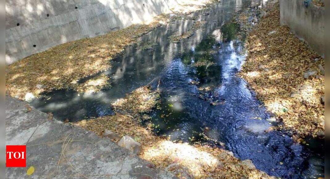 Civic body ‘allowing’ sewage in Pohra river, residents threaten FIR ...