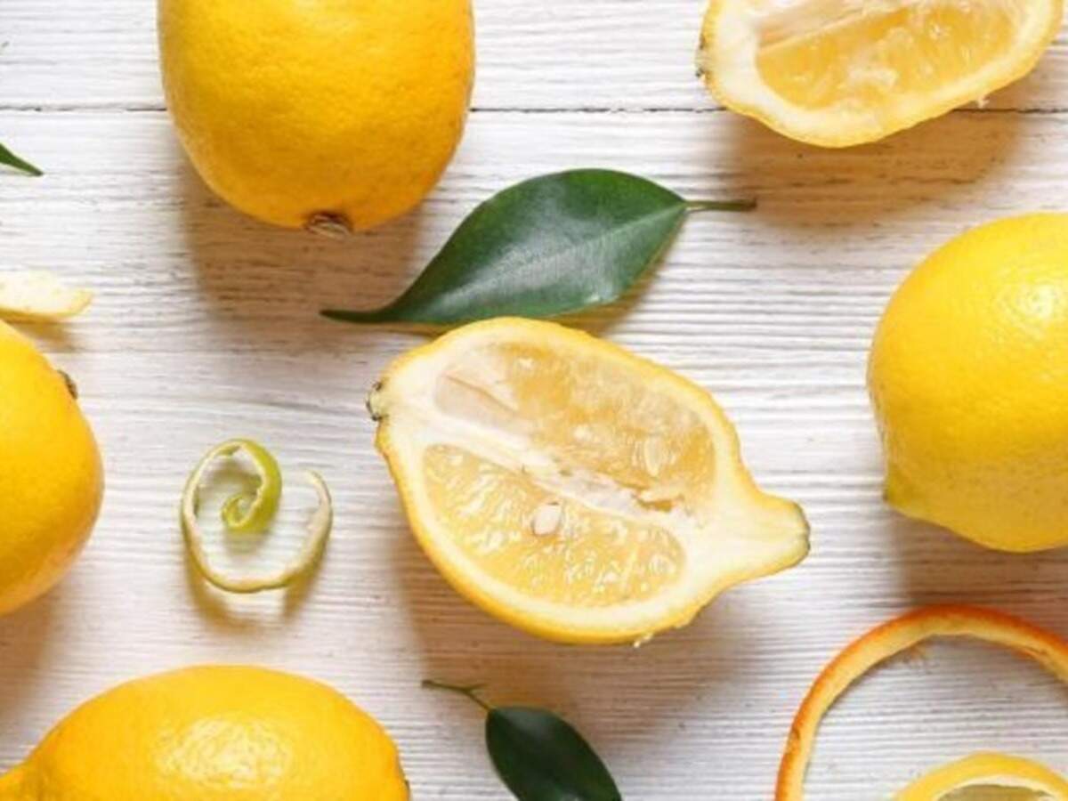 Lemon For Dandruff Treatment: Get rid of dandruff with lemon