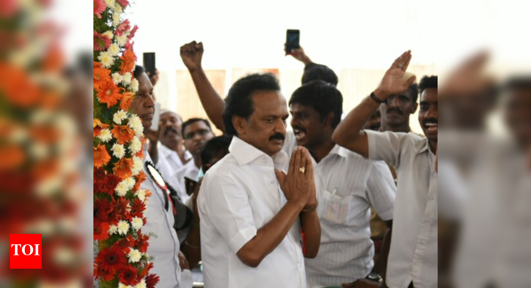 DMK welcomes Congress manifesto | Chennai News - Times of India