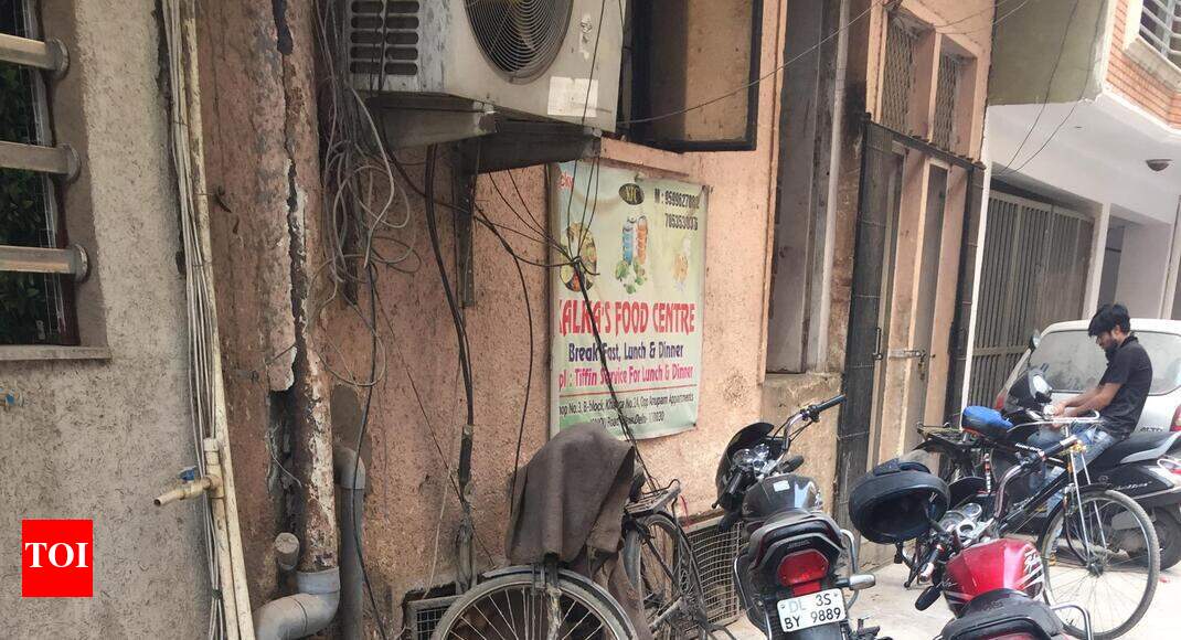 Unhygienic living conditions - Times of India