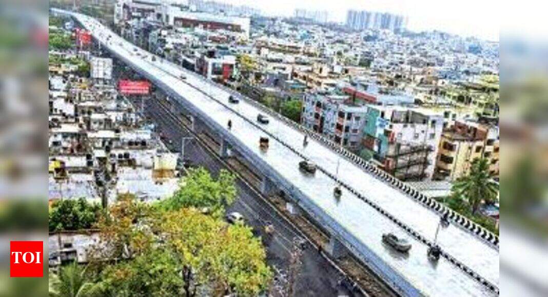 Twitterati force officials to open flyover | Hyderabad News - Times of ...