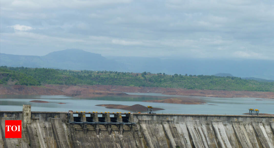 Mumbai: 25% water left in dams, lowest in 3 years | Mumbai News - Times ...