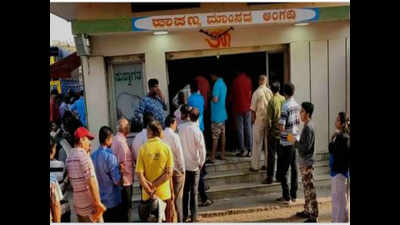 Bengaluru: Stall sells 600kg mutton as hundreds queue up from 2am ...