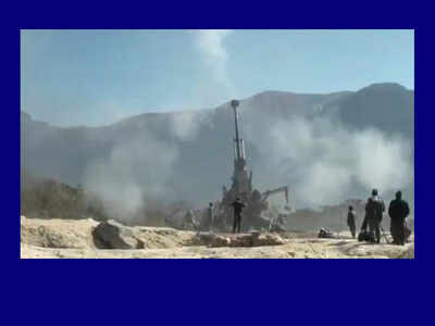 Indian Army gets first batch of Dhanush artillery guns | Bhopal News ...