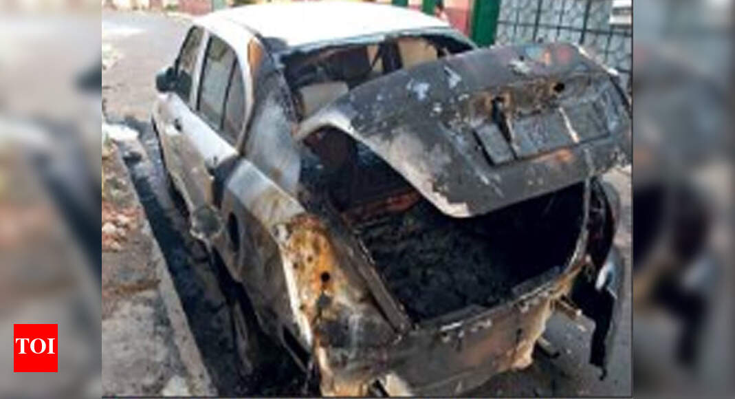 Burnt car in garage, owner gets challan for stop-line violation ...